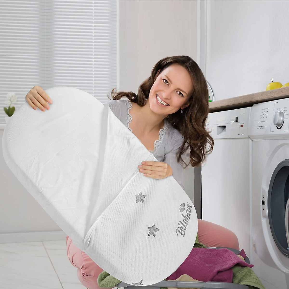 Bassinet Mattress Pad (15"x 30"x 0.8") Fits Moses Basket, Oval Shaped with Removal Zippered Cover, Waterproof Breathable Soft Foam