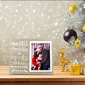 Xunboo Baby 1st Christmas Picture Frame, First Christmas Frame for New Parents, Newborn Family Natural Wood Photo Frame (First Christmas as daddy and mommy)