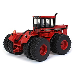 TOMY 1/32 Prestige International Harvester 4786 w/Duals, 2021 National Farm Toy Museum 44253
