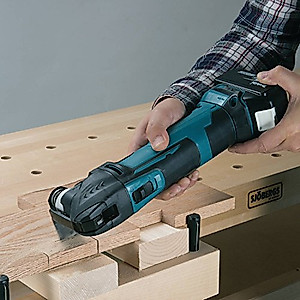 Makita XMT035 18V LXT Lithium-Ion Cordless Multi-Tool Kit (3.0Ah)