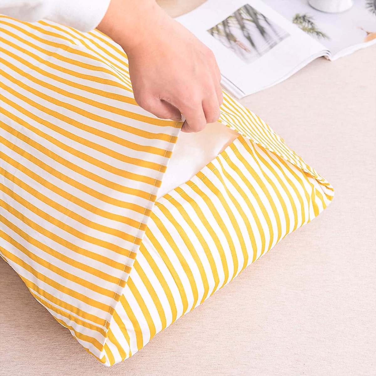JELLYMONI 100% Cotton Striped Standard Pillowcases Set, 2 Pack White and Golden Yellow Stripes Pillow Covers with Envelope Closure(Pillows are not Included)