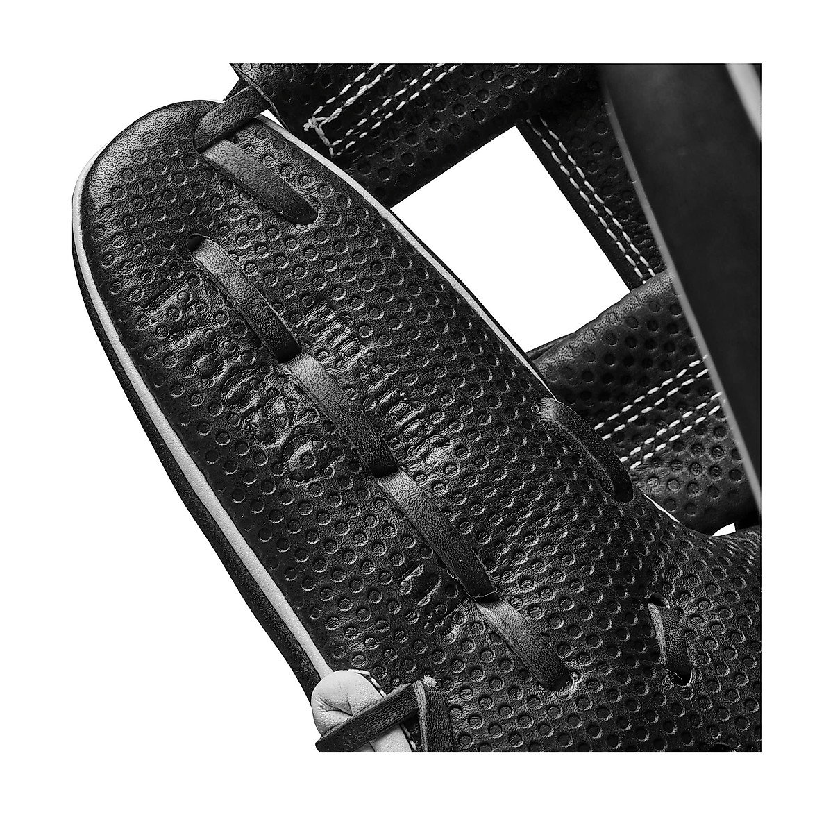 WILSON 2023 A2000® SC1786 11.5” Infield Baseball Glove - Right Hand Throw