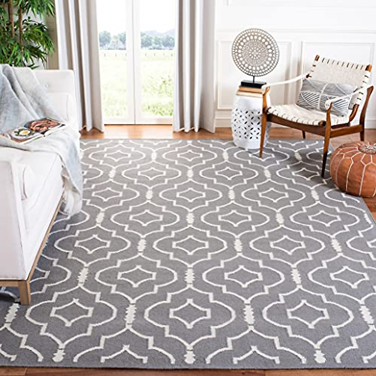 SAFAVIEH Dhurries Collection 8' x 10' Grey/Ivory DHU637B Handmade Flatweave Premium Wool Area Rug