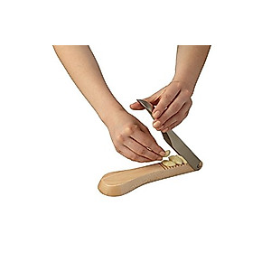 Kuhn Rikon Tabletop Garlic Press, One size, Stainless