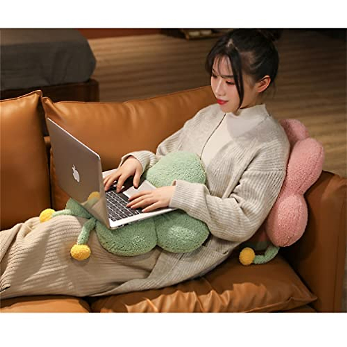 LANFIRE Flower Throw Pillow Seating Cushion Pillow Cushion Throw Cushion 17.7 * 17.7 inches Plush Sun Flower Cushion (White)