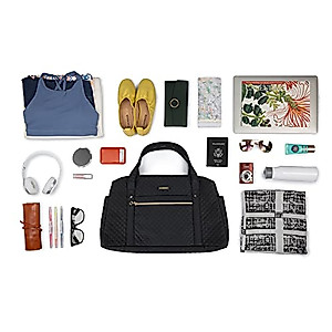 Travel Duffle Bag, BAGSMART 31L Quilted Weekender Overnight Bag for Women, Large Carry On Airport Bag with Wet Pocket & Shoe Bag for Travel, Business Trips, Sports (Black-Basic version)