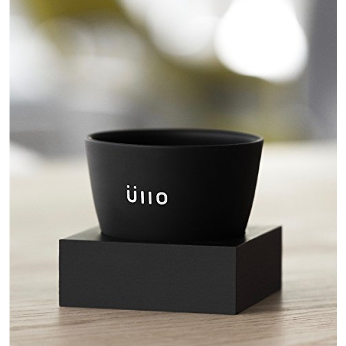 Ullo Wine Purifier with 4 Selective Sulfite Filters. Remove Sulfites and Histamines, Restore Taste, Aerate, and Experience the Magic of Ullo purified wine.
