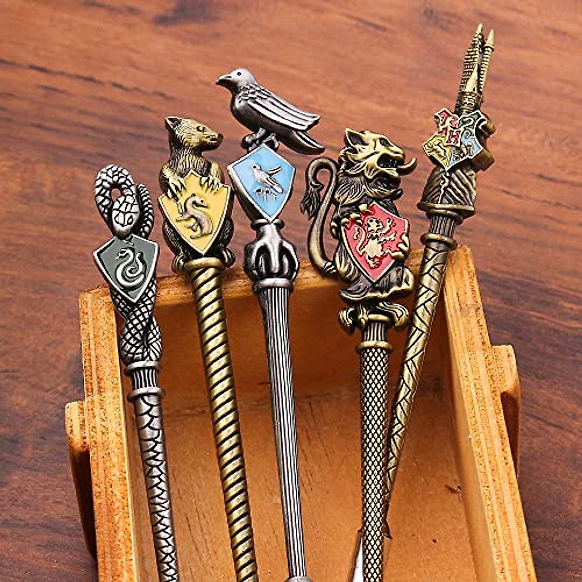 【2 Color Options】Metal Wand Gifts Makeup Brushes Set Wi-zard Wand Makeup Brushes Set Make Up Brushes for Women - Brushes Holder Pot Not Included