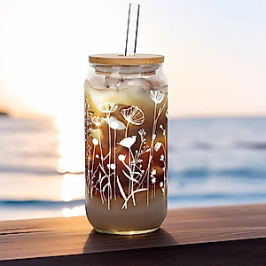 ANOTION Wildflower Glass Cups With Lids and Straws, Iced Coffee Cup Beer Can Shaped Glass 20 Oz Glass Coffee Cups Reusable Drinking Glasses Tumbler Gift for Women Sister Mom