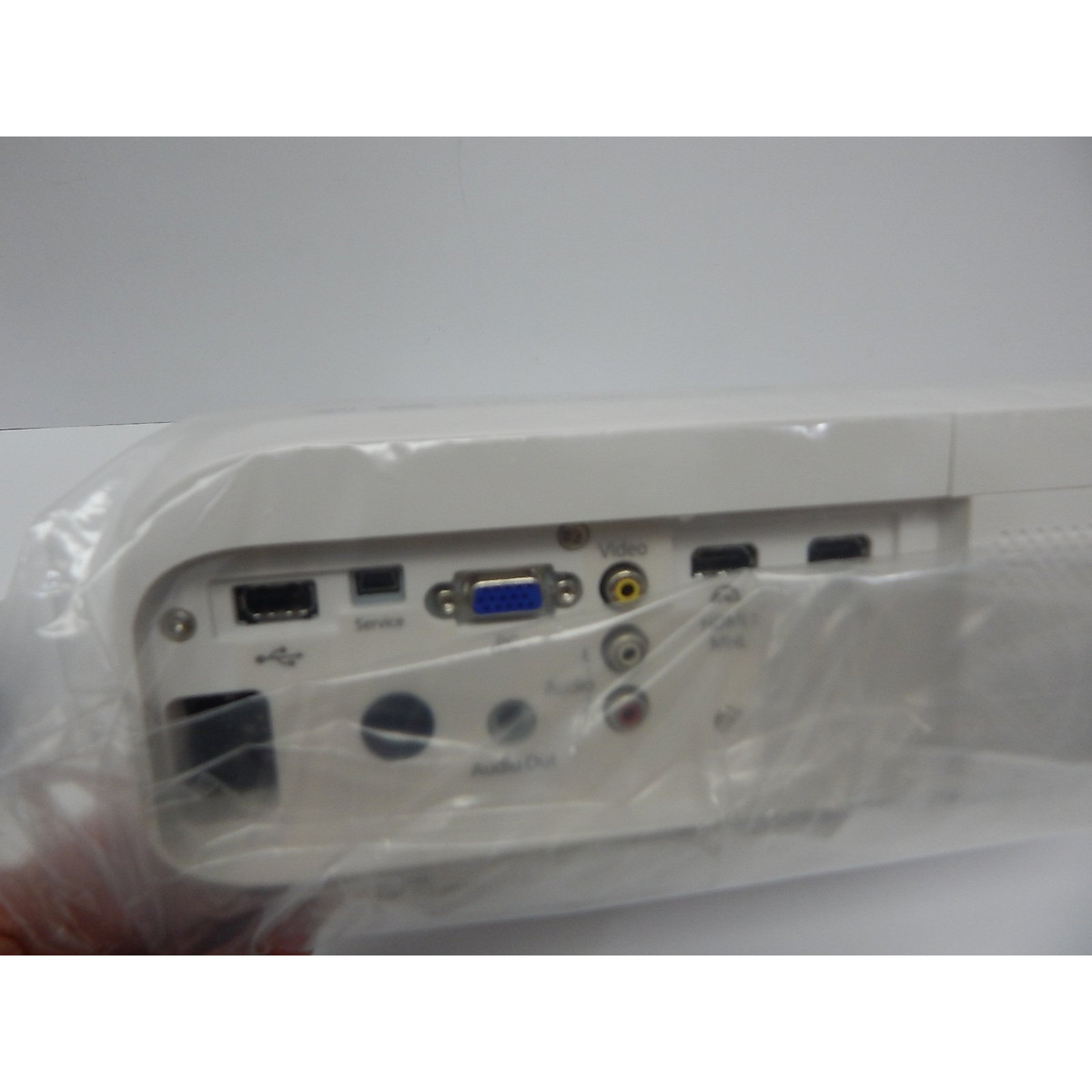 Epson Home Cinema 2045 1080p 3D Miracast 3LCD Home Theater Projector