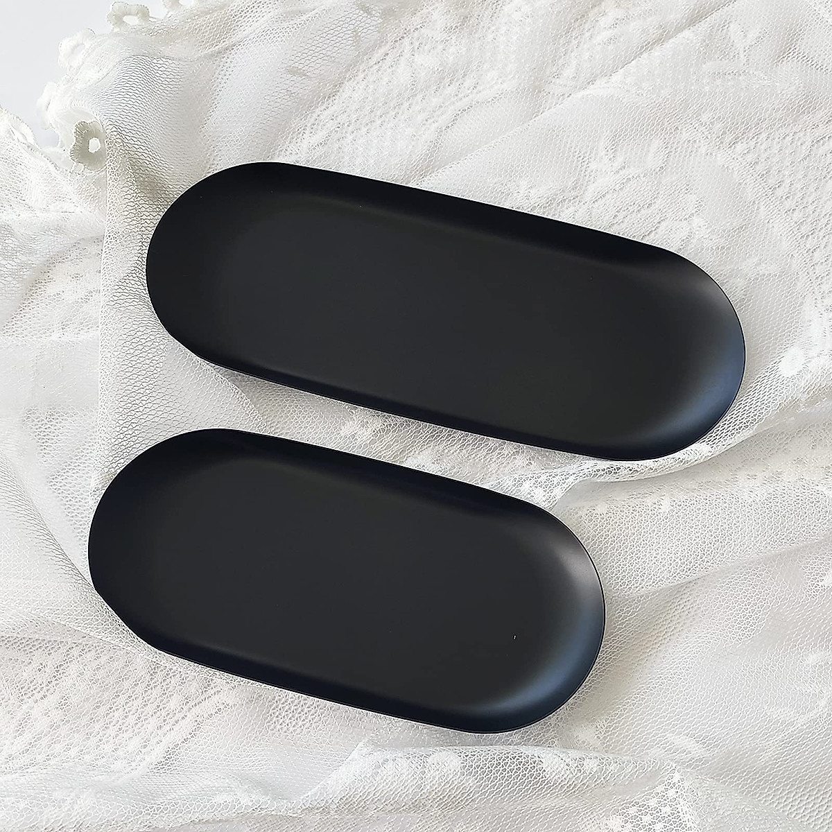 lemonadeus Oval Tray Jewelry Tray Towel Dish Food Fruit Tray Cosmetics Accessory Earrings Storage Multi-uses Decor Tray (Black Tray(Set of 2))