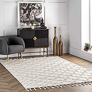 nuLOOM Jinny Moroccan Wool Tasseled Area Rug, 3' x 5', Ivory