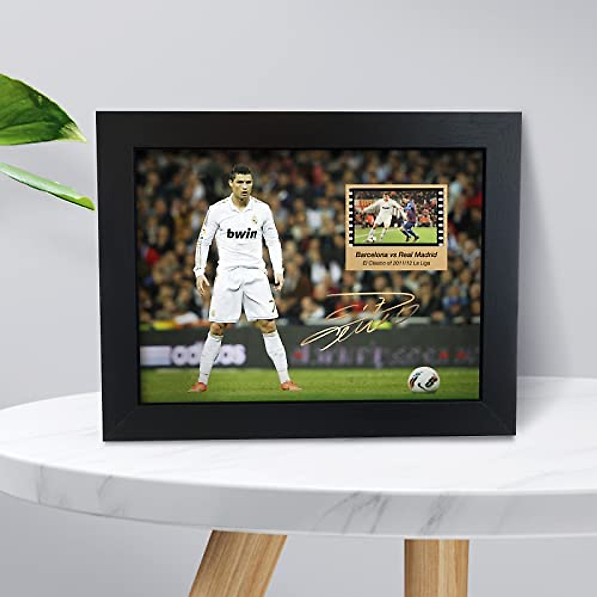 ORIMAMI Signed Ronaldo Poster Photo Desktop Framed Picture 8x6 Inches,with 1x35mm Film Mini Cell Display,Gifts for CR7 Cristiano Ronaldo Fans
