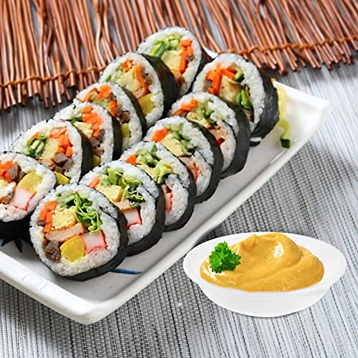 Tofficu 10pcs Sauce Dishes Round Seasoning Dishes Plastic Sushi Dipping Bowl Saucers Bowl Mini Appetizer Plates(2.8×2.8×0.9in)