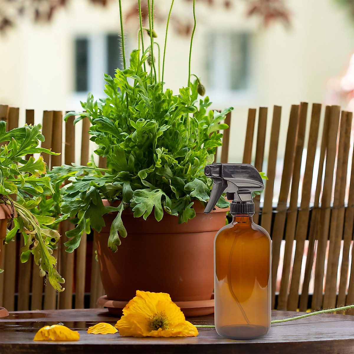 Cornucopia Brands 16oz Amber Glass Spray Bottles w/Reusable Chalk Labels (2 Pack), Heavy Duty Mist & Stream 3-Setting Sprayer; Great for Essential Oils