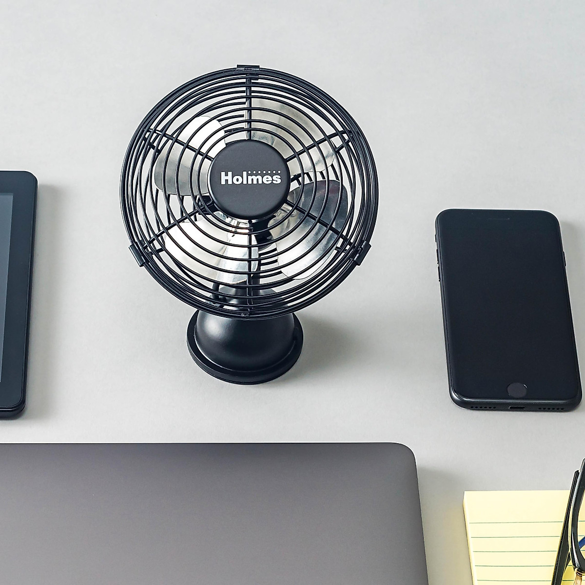 HOLMES 4" Mini Heritage Desk Fan, USB-Powered, Single Speed, 4 Blades, Adjustable 100° Head Tilt, Metal Construction, Ideal for Home, Dorm Rooms, Bedrooms, Office or Travel, Vintage Matte Black