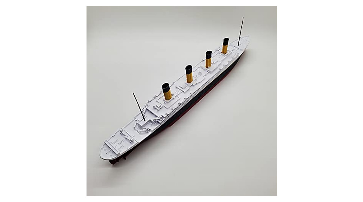 RMS Titanic Model - Highly Detailed 1-Foot Replica for Collectors ...