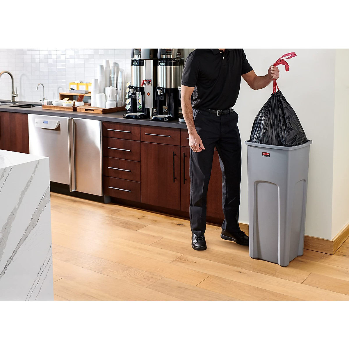 Rubbermaid Commercial Products Untouchable Square Trash/Garbage Can, 23-Gallon, Gray, Wastebasket for Outdoor/Restaurant/School/Kitchen