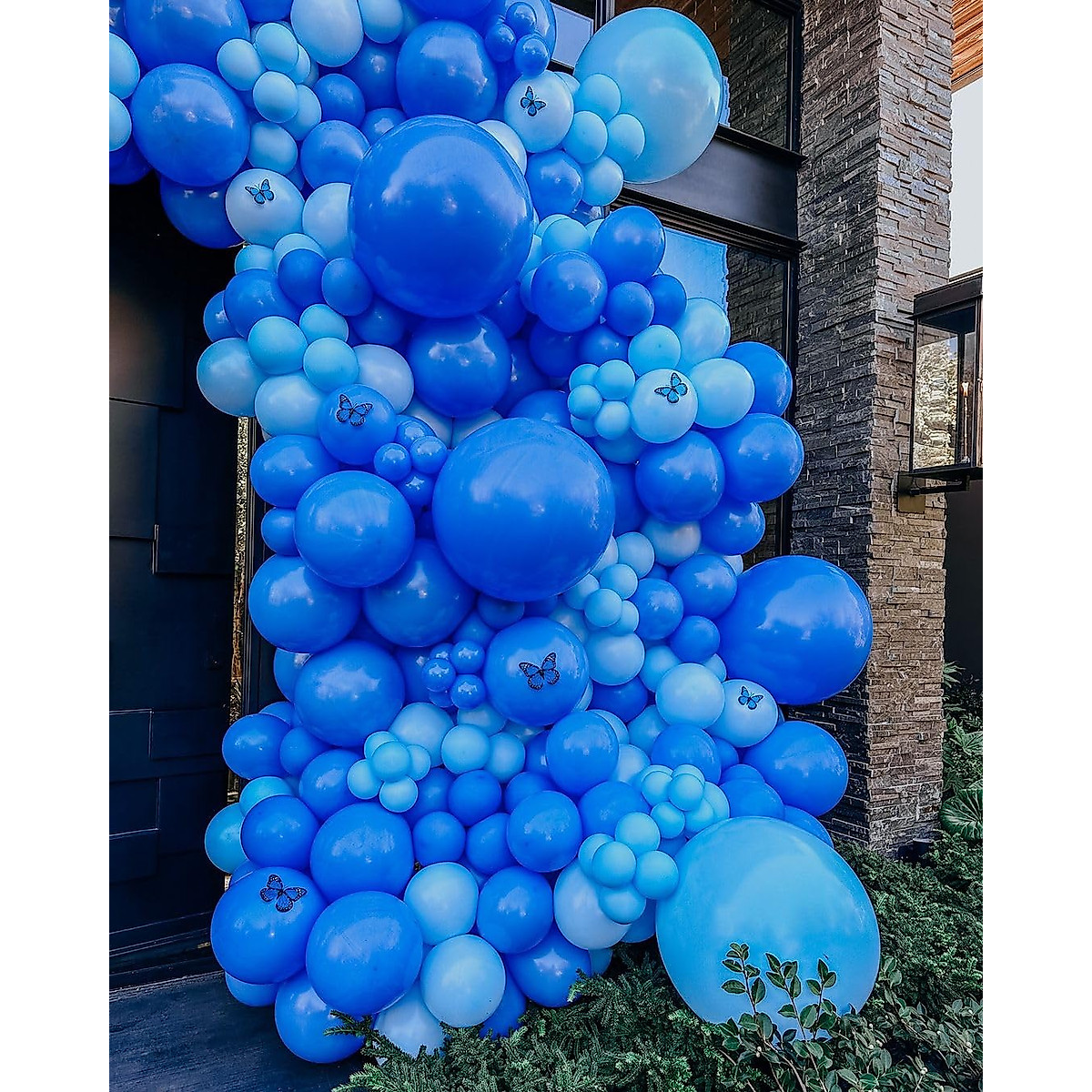 ZHMYBLN Blue Balloons, 100Pcs 12 inch Bright Blue Latex Balloons Round Helium Balloons for Birthday Wedding Baby Shower Anniversary Party Backdrop Decorations