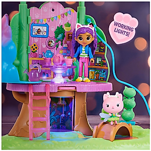Gabby's Dollhouse, Transforming Garden Treehouse Playset with Lights, 2 Figures, 5 Accessories, 1 Delivery, 3 Furniture, Kids Toys for Ages 3 and up