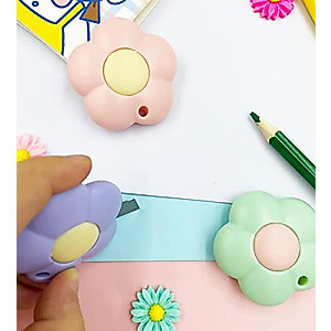 Cute Retractable Box Cutters, 3Pcs Flower Shaped Mini Art Cutter Utility Knife Sharp Cartons Cardboard Cutter Razor Knife Smooth Pointed Mechanism for Office and Home Use (flower)