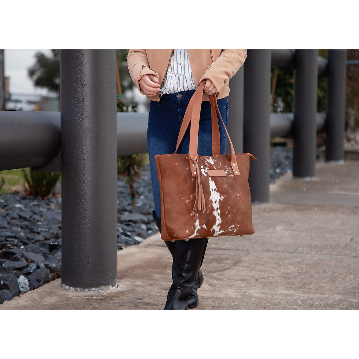 bonanza leathers cowhide leather large shoulder women's handbag with zipper closure H505B (Black)