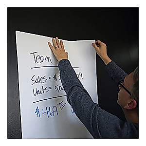 Universal UNV-35603 25 in. x 30 in. Unruled Self-Stick Easel Pad - White (30 Sheets, 2/Carton)