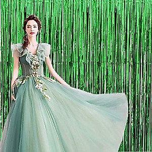 Green Tinsel Foil Fringe Curtain Party Backdrop Decorations for Christmas Graduation Birthday Wedding Engagement Bridal Baby Shower Bachelorette Holiday Celebration, Green Photo Booth Props - 2 Packs