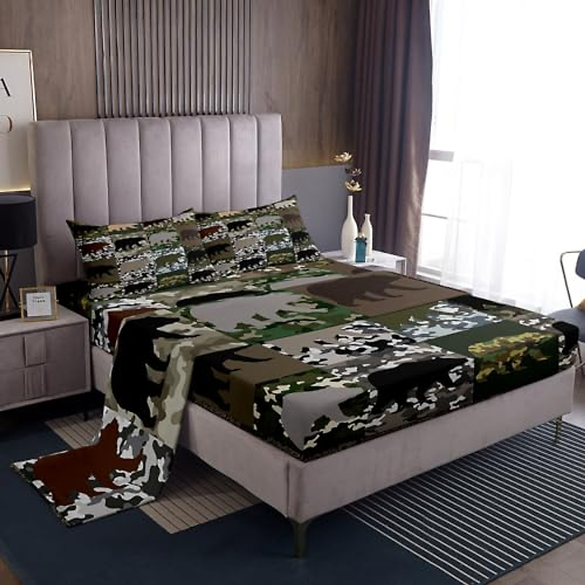 Wildlife Animal Hunting Camo Print Bed Sheet King Set,Camouflage Plaid Print Sheet Sets Adults Room Decoration,Bear Bedding Set with Flat,Fitted Sheet,2 Pillow Cases
