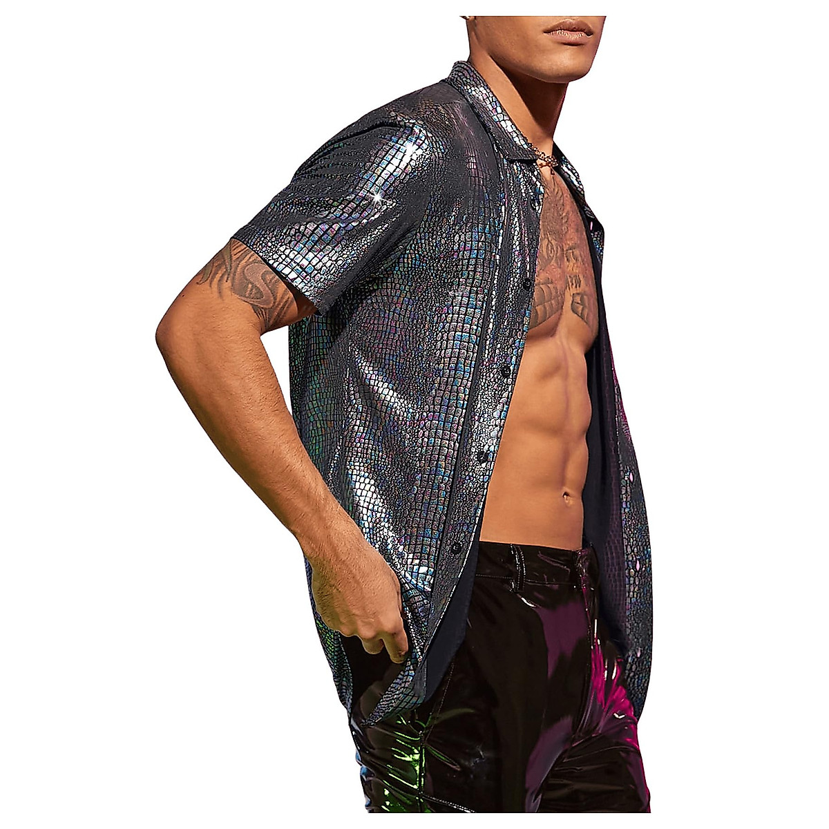 WDIRARA Men's 70s Sparkly Disco Top Crocodile Pattern Metallic Rave Button Front Shirt Short Sleeve Party T Shirt