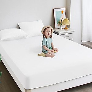 2 Pack Twin Mattress Protector Waterproof, Noiseless & Soft Coverage Mattress Fitted Sheet Twin with Deep Pocket up to 14", Super Breathable & Easy Wash Twin Size Mattress Protector