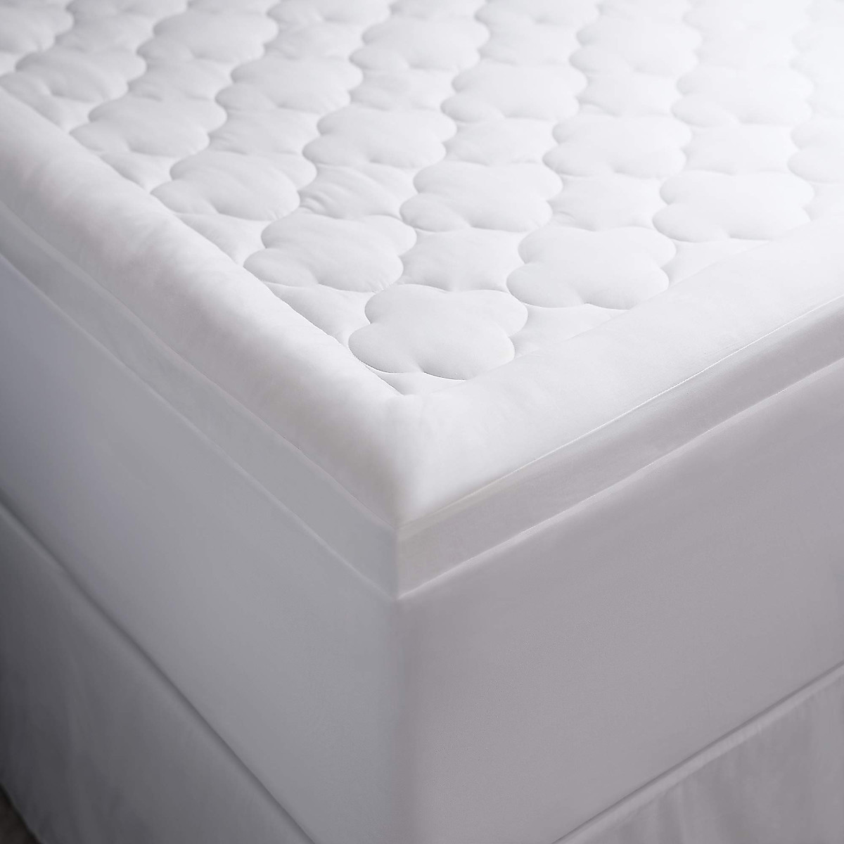 Allied Home Gel Fiber Filled Plush Mattress Topper - Mattress Cover 300TC Cotton Hotel Mattress Topper - Down-Alternative Mattress Pad California King - 72” x 84” x 2