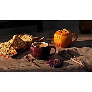 Le Creuset Stoneware Pumpkin Mug with Lid, 14 oz., Persimmon