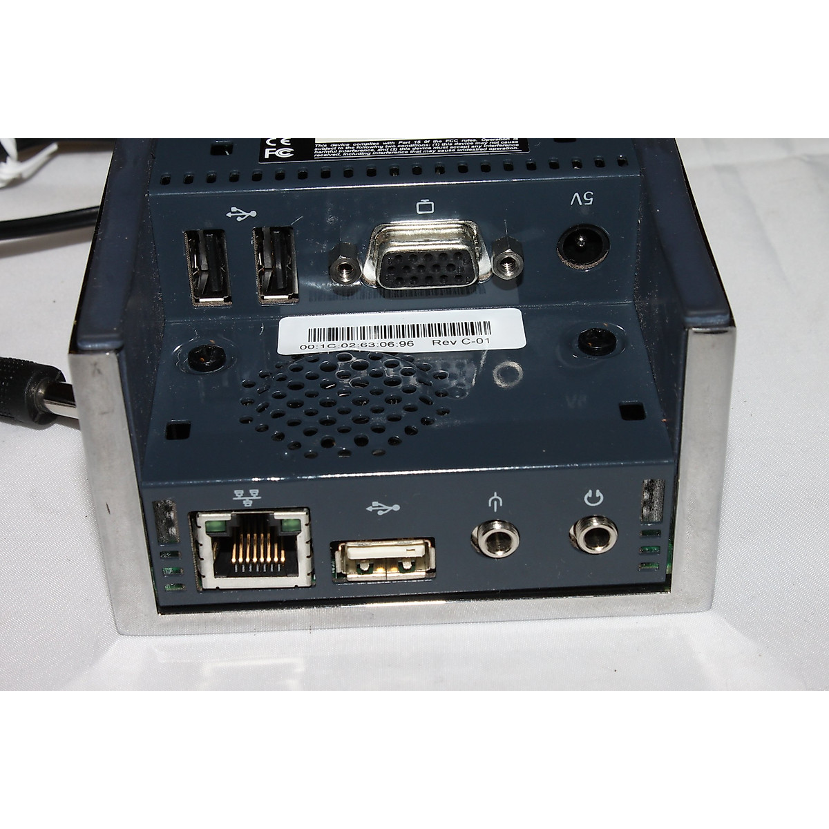 pano logic Thin Desktop Client Chrome Silver G1 N14939 with Power Supply