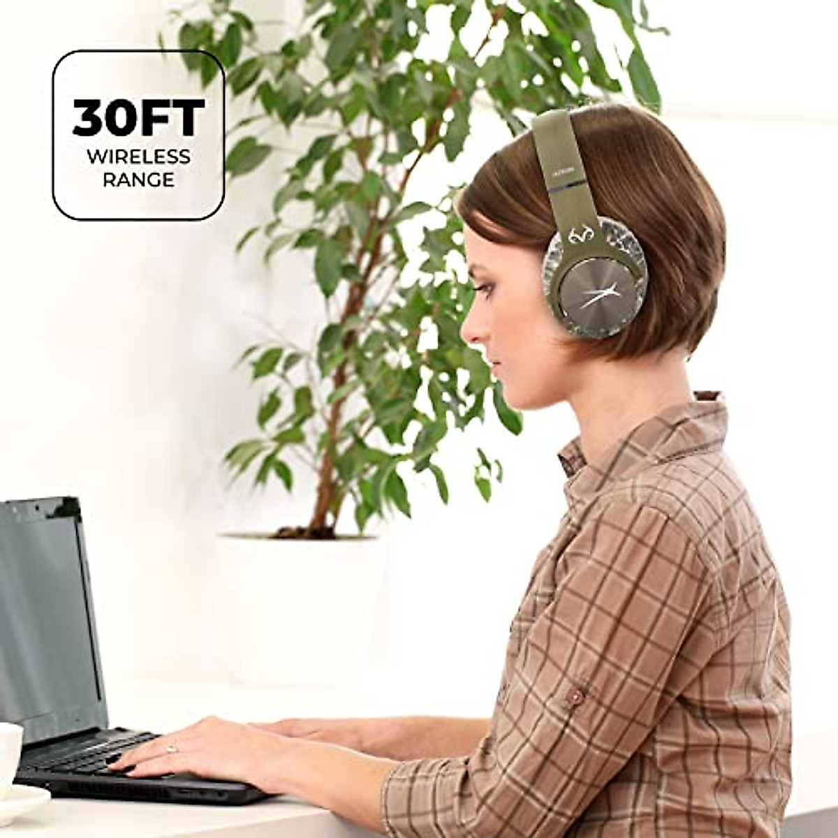 Altec Lansing R3volution X Realtree Wireless Bluetooth Headphones with 10 Hours of Battery Life, Deep Bass, Cooling Earcups, 30 Foot Wireless Range, Auxiliary Cable, Foldable (Real Tree Camo)