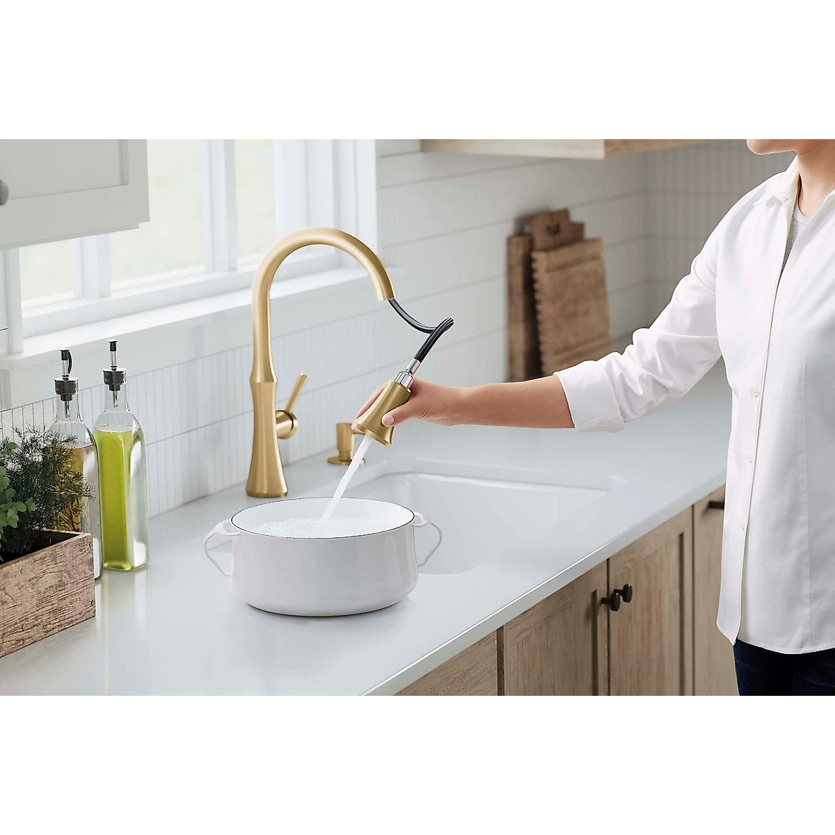 Kohler R28706-SD-2MB Kaori Single Handle Kitchen Faucet with Pull Down Sprayer and Soap Dispenser, Vibrant Brushed Moderne Brass