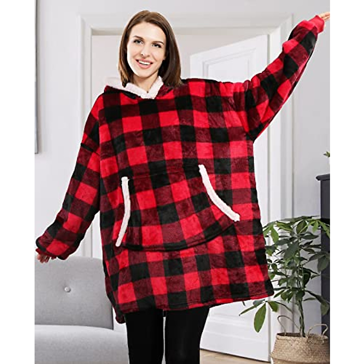 Oversized Wearable Blanket Hoodie, Sherpa Fleece Hoodie Blanket Sweatshirt with Pockets for Adult Women Men,One Size Fits All