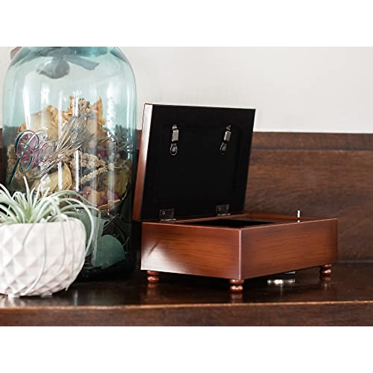 Cottage Garden My Friend Blessings Woodgrain Rope Trim Petite Music Box Plays That's What Friends are for