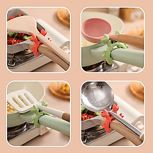 Crab Utensil Holder - 2 PC Cute Silicone Crab Shaped Spatula Rack - Funny Spoon Rest for Stove Top, Cooking Gifts, Cute Kitchen Accessories (Orange x2)