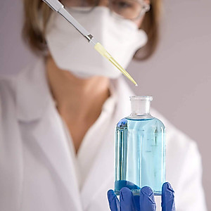 OIIKI 200ul Pipette Tips, 1000pcs Universal Liquid Pipettor Tips, Clear Yellow, DNase/RNase Free Disposable Pipette Pipettor Transfer Pipettes for Laboratory