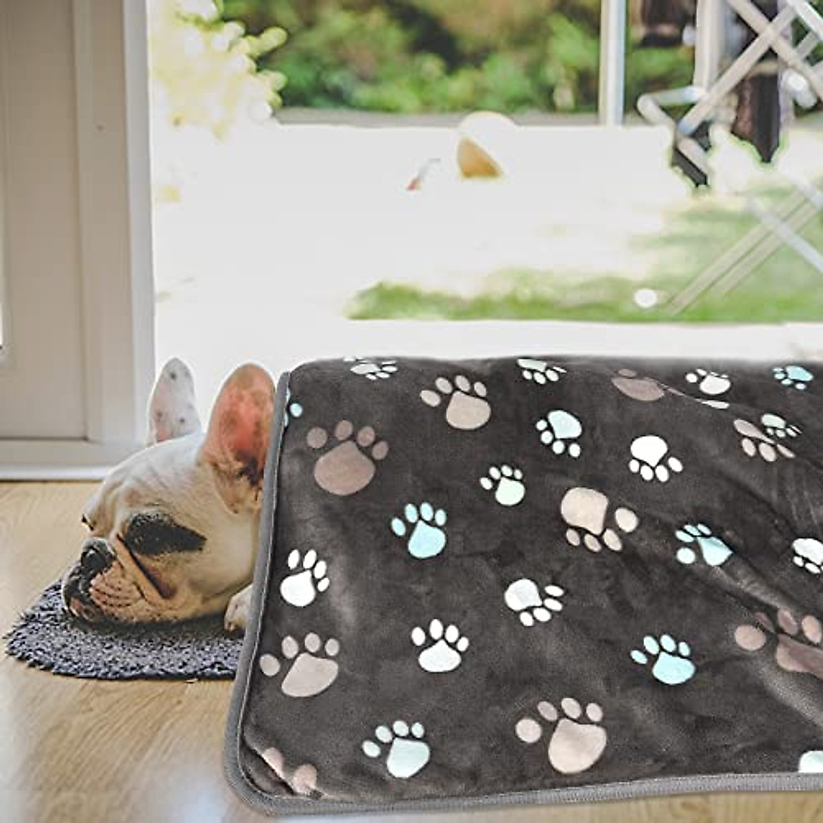 1 Pack 3 Blankets for Dogs Blankets for Large Dogs Medium Dog Blanket Super Soft Fluffy Premium Fleece Pet Blanket Flannel Throw for Dog Puppy Cat Paw Blanket，Gray，41x31inch