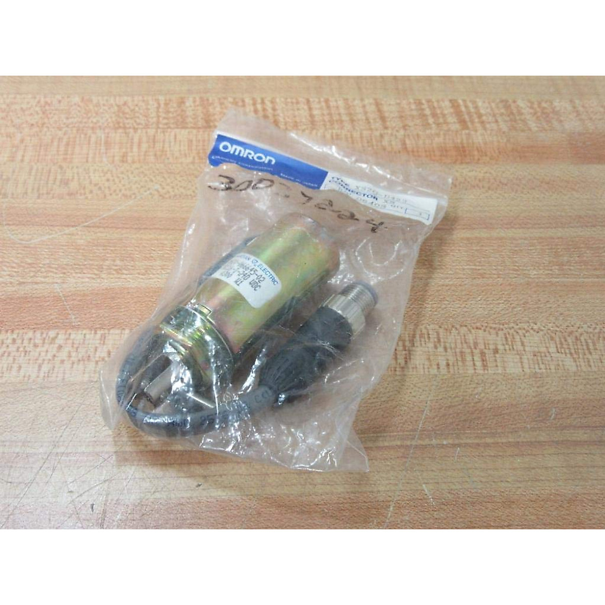 GUARDIAN ELECTRIC A420-066645-02 SOLENOID LOCKING PINUSED