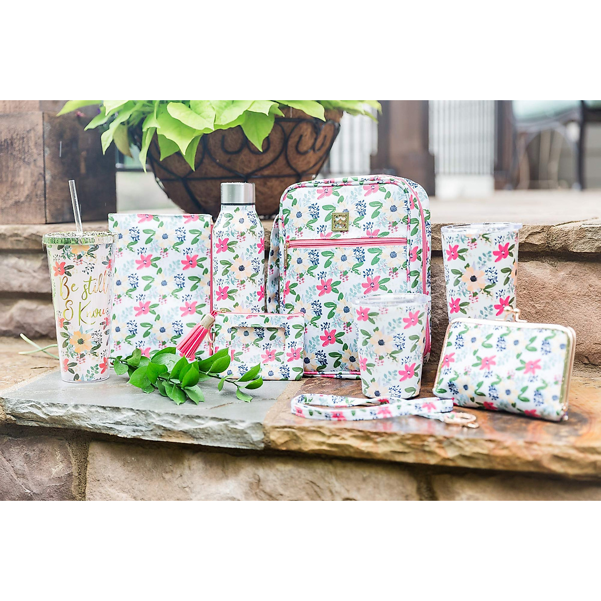 Cambridge Floral Pink and Gold Tone 5 x 4 Polyester Fabric Tasseled ID Wallet