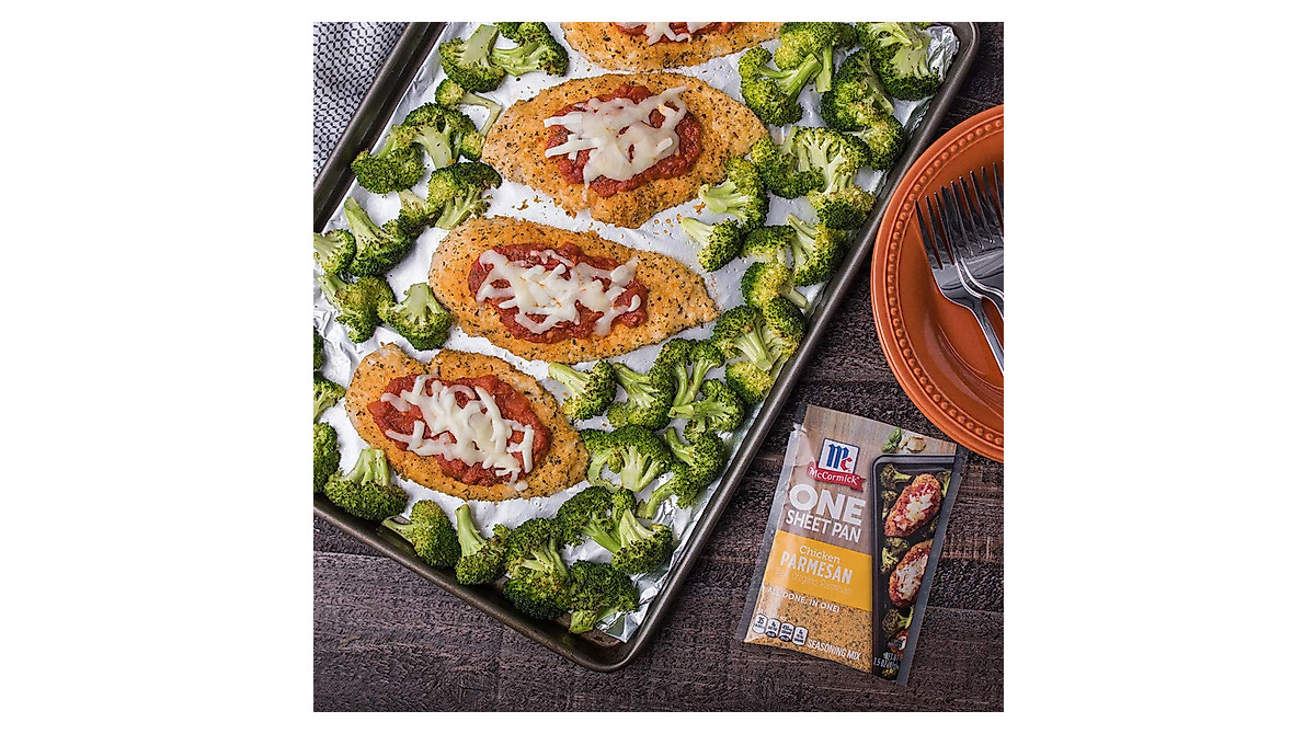 McCormick One Sheet Pan Chicken Parmesan Mix - Easy Meals