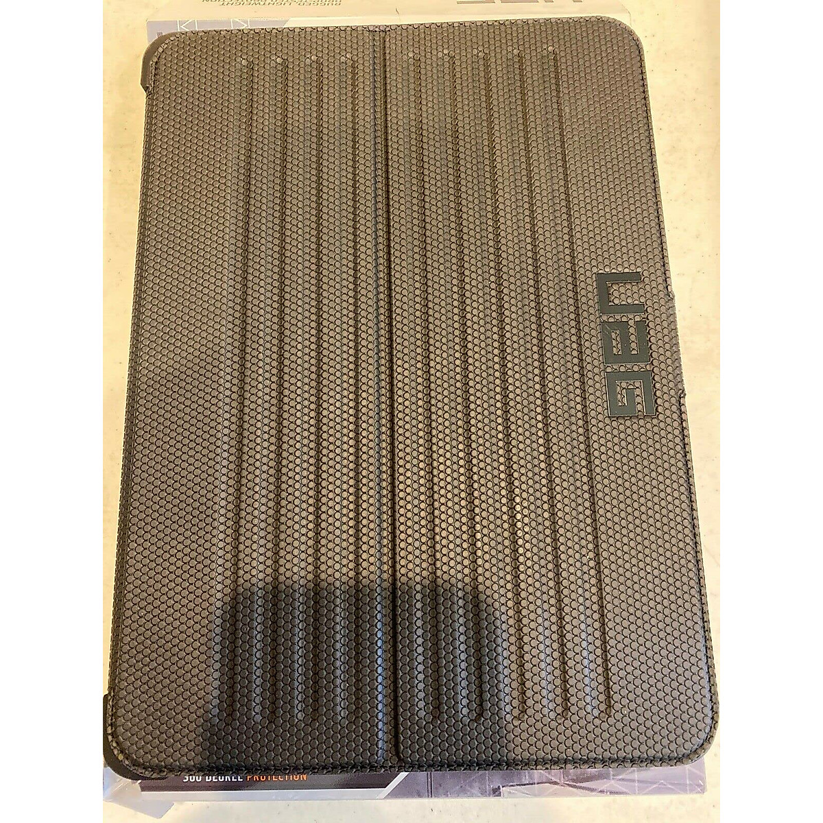 URBAN ARMOR GEAR [UAG] Folio iPad 9.7 (2017 5th Gen & 2018 6th Gen) Metropolis Feather-Light Rugged [Midnight] Military Drop Tested iPad Case