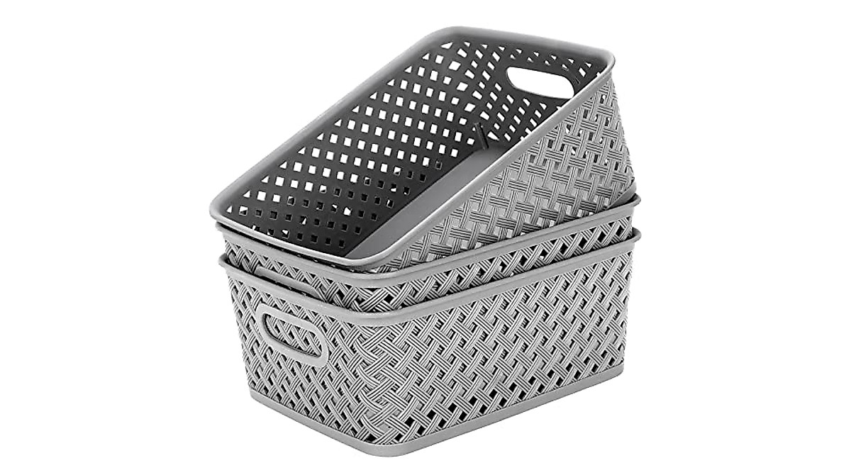 MaxGear 3-Pack Plastic Storage Bins for Home Organization