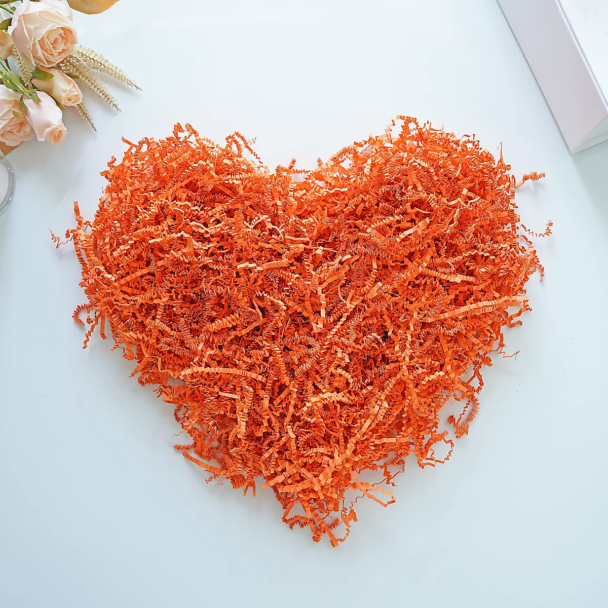 Bobobag - 1LB Crinkle Cut Paper Shred Filler Recyclable Gift Wrap Confetti Raffia Grass Shred Paper for Easter Baskets Filler Creative Eggs Decor(Orange)