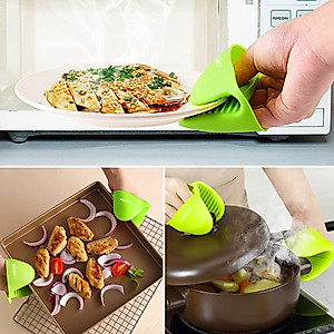 Decobay Mini Oven Gloves Silicone Heat Resistant Cooking Pinch Mitts Potholder for Kitchen Cooking, Baking and Kitchen Mittens Pinch Mitts (Red)