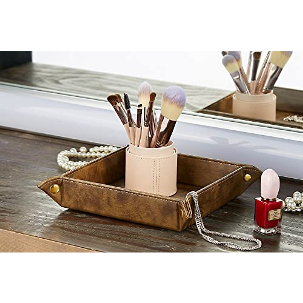 OARIE Leather Bedside Storage Tray - Jewelry Organizer for Men - Key Wallet Coin Box Travel Valet Tray (Classic Brown)