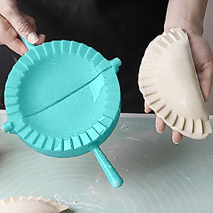 Empanada Maker Press 6 inch - Professional - Mold Ravioli Dumpling Tortilla Folder - Quesadilla - Empanadas, Pierogi, Samosa, Calzone, Momo Mold - Extra Large